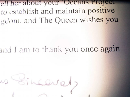 Writing a Letter: How to Write a Letter to the Queen of England ...