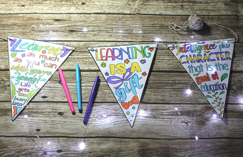 Classroom Decor Pennants: Growth Mindset Positive Quotes Colouring ...