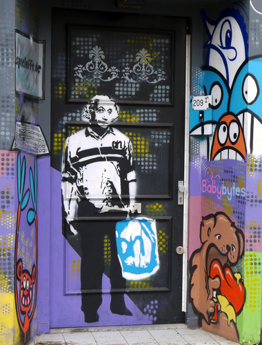 Graffiti: Creatures, Monsters & Figures - free resource of street art ...