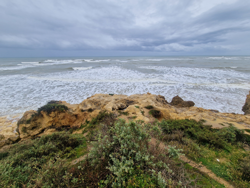 Wave cut notch/bay pictures and video | Teaching Resources